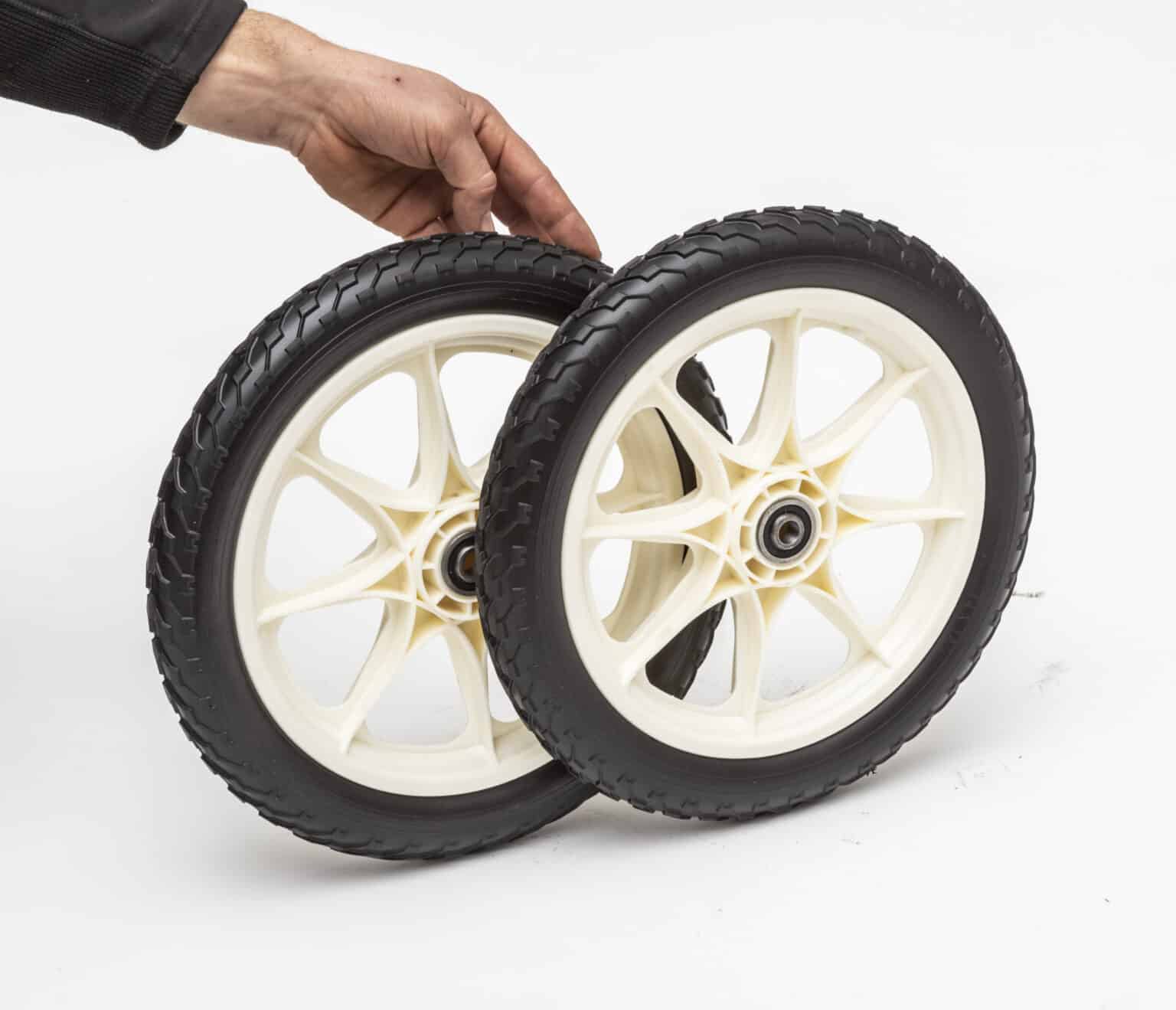 Quality Planter Stand Wheels And Tires | Lapp Wagons